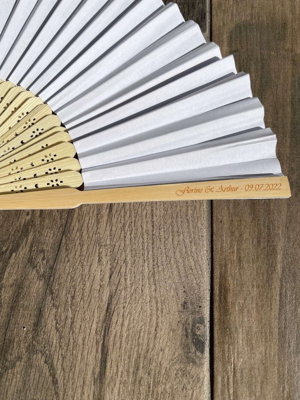 Eventails personnalisés – Design By Hibrido